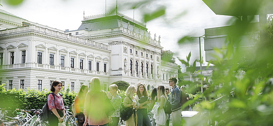 Universität Graz | UNI for LIFE - Executive Programs