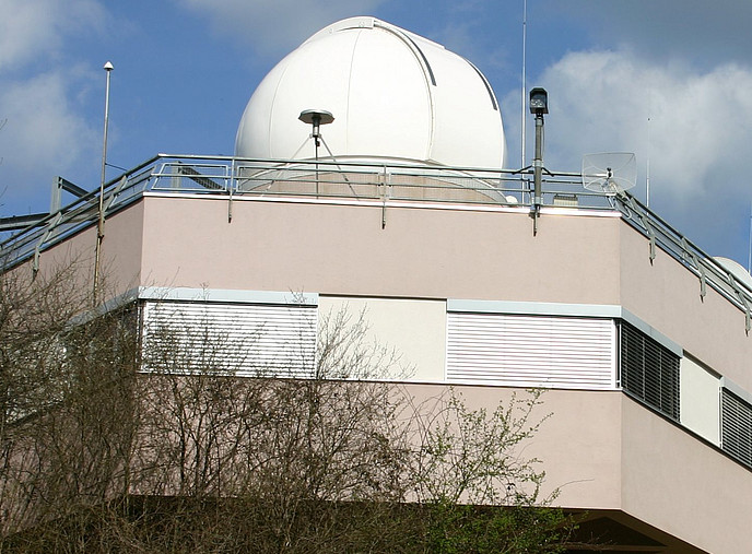 Fachbereiche, Service und Außenstellen des Instituts - Institut für Physik