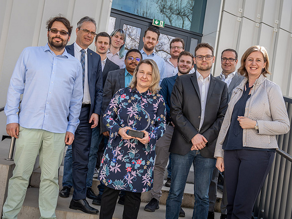 Grüne Revolution in der Kunststoffindustrie: ERC Grant für Katalin ...