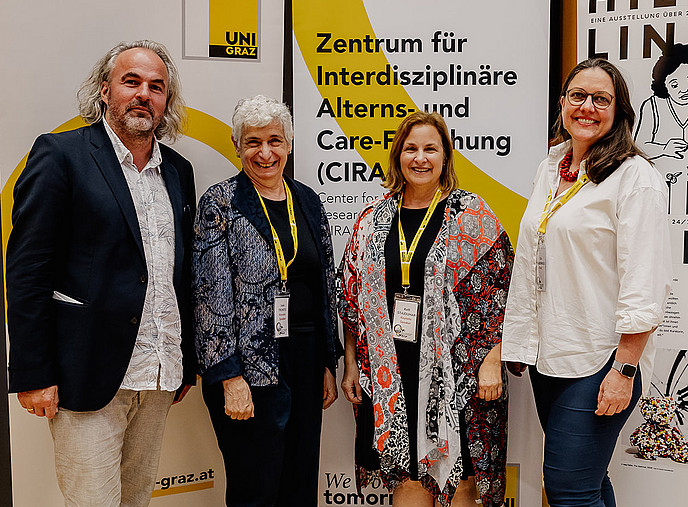 Zentrumsleitung - Zentrum für Interdisziplinäre Alterns- und Care-Forschung