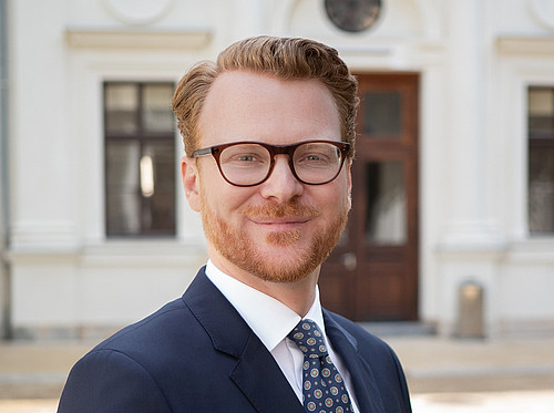 Bernhard Gollob - Institut für Rechtswissenschaftliche Grundlagen