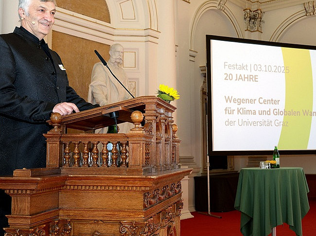 Habilitationskolloqium von Julia Danzer - Wegener Center für Klima und ...