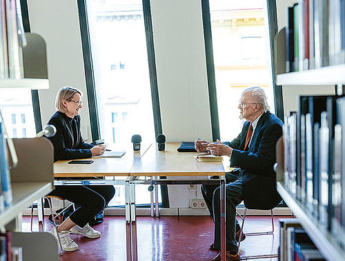 Dr. Franz Karl Stanzel - Alumni Community